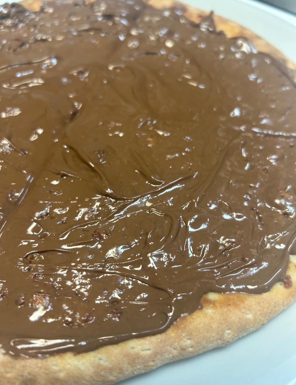 MILK CHOCOLATE 10" - 4 SLICES | Pinotti's Pizza